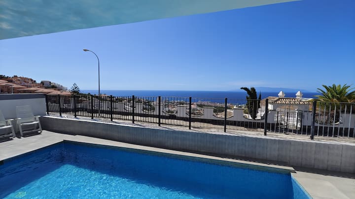 Tranquil Villa & Private Pool - Los Cristianos