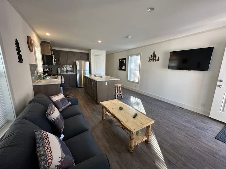 Entire Home In West Yellowstone - 514 - West Yellowstone, MT