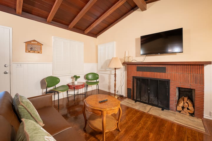 Peaceful Cottage Home W/ 3b2b - Arcadia, CA