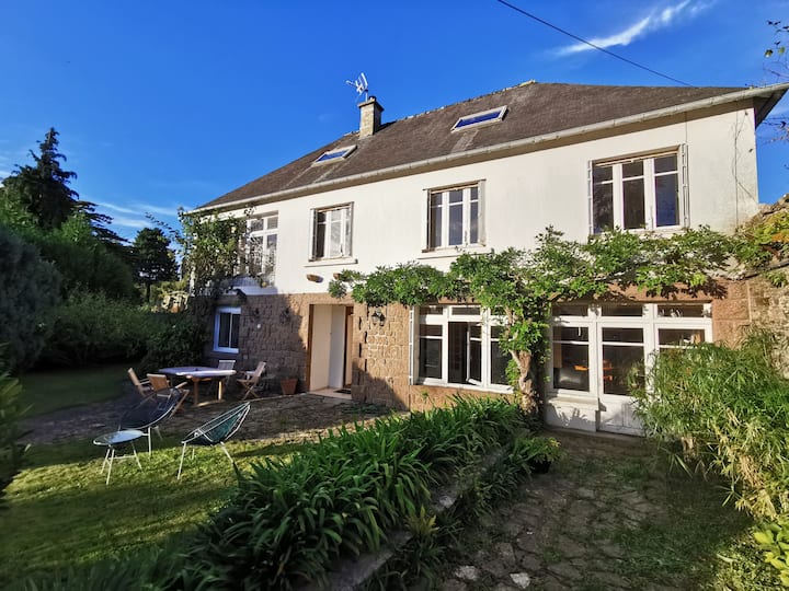 Maison 8 Pers Jardin Centre Ville 15 Min De Plages - Lannion