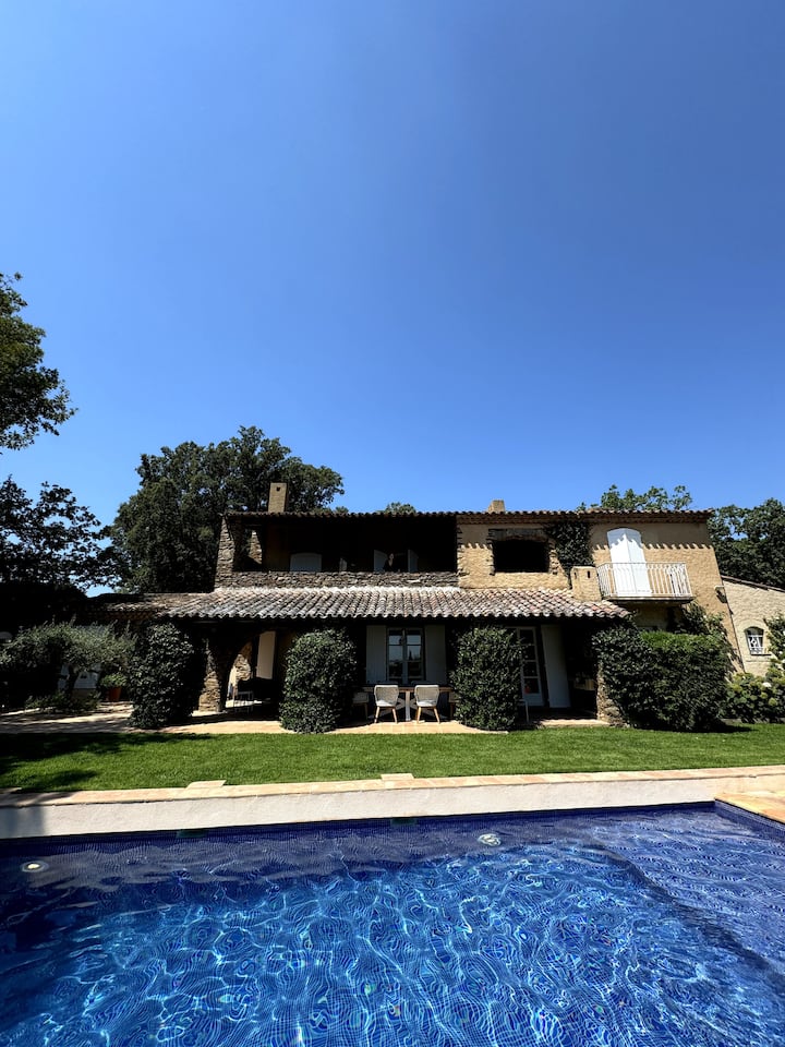 Villa Calme Et Authentique - Grimaud