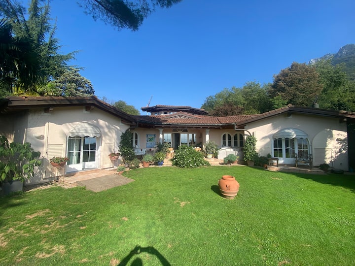Traumhafte Villa In Lugano - Lugano