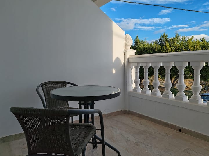 Estudio - Níjar