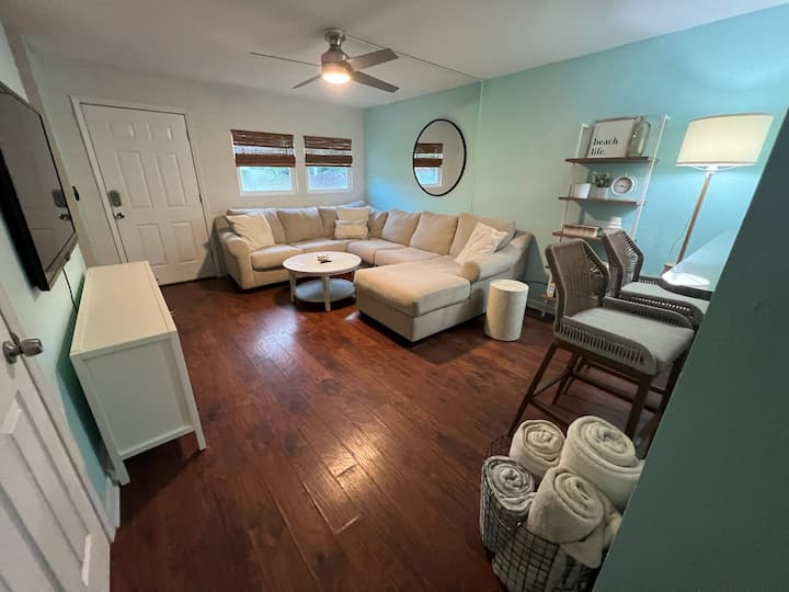 Atlantic Beach Townhome (2 Bed/1.5 Bath) - Atlantic Beach, FL