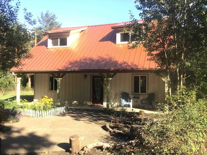 Oakside Cottage For 2 - Cottage Grove, OR