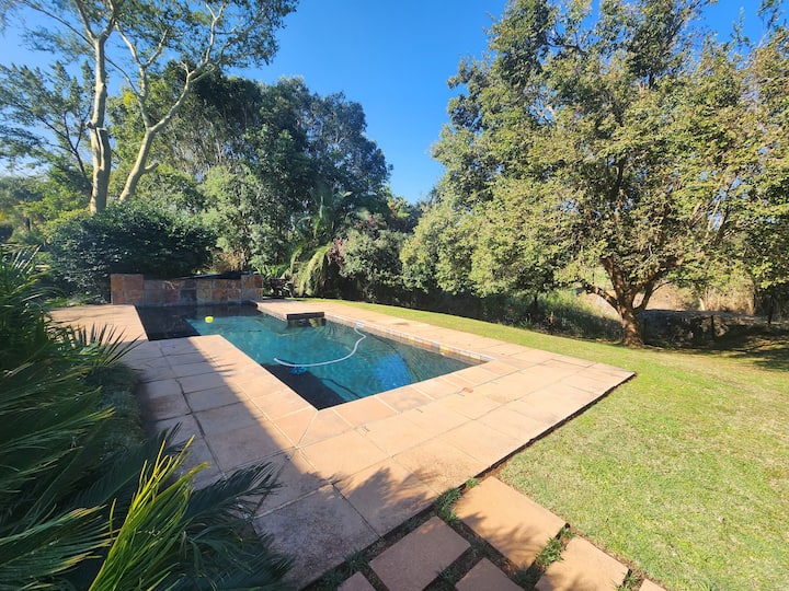 Luxury & Leisure - Golf Estate - White River