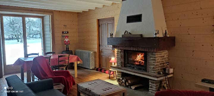 Authentique Ferme Jurassienne Cascades Du Hérisson - Doucier