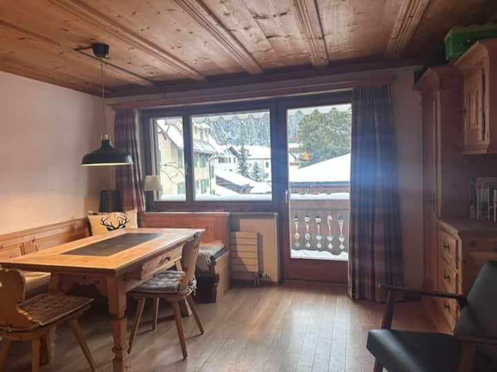 Charmante Wohnung An Top Lage/2schlafzimmer/wef - Klosters-Serneus
