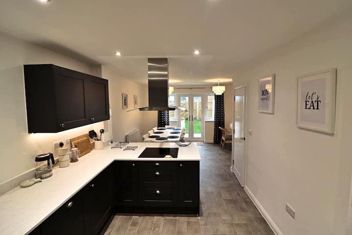 Meadow View - Exeter