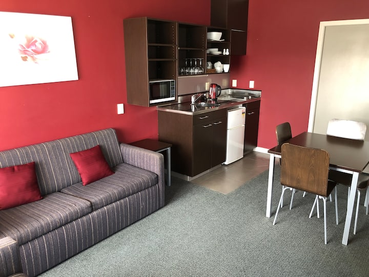 One Bedroom With Accessibility Bathroom - Palmerston North