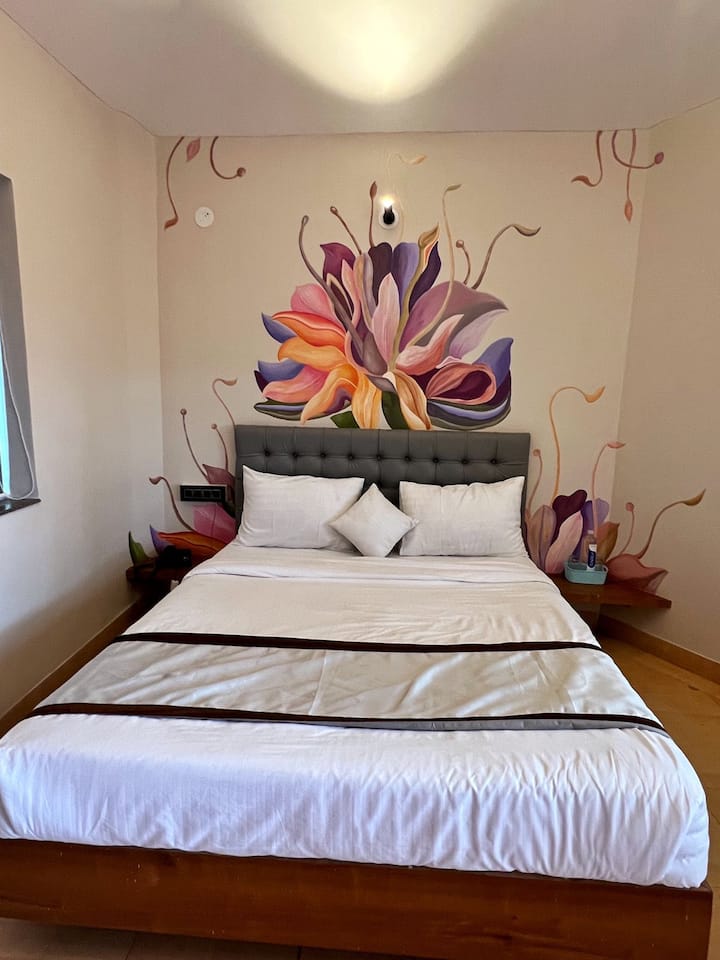 The Brickyard Resort:deluxe Room - Latur