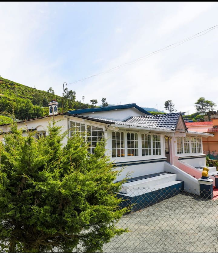 Oaklyn Entire Bungalow - Ooty