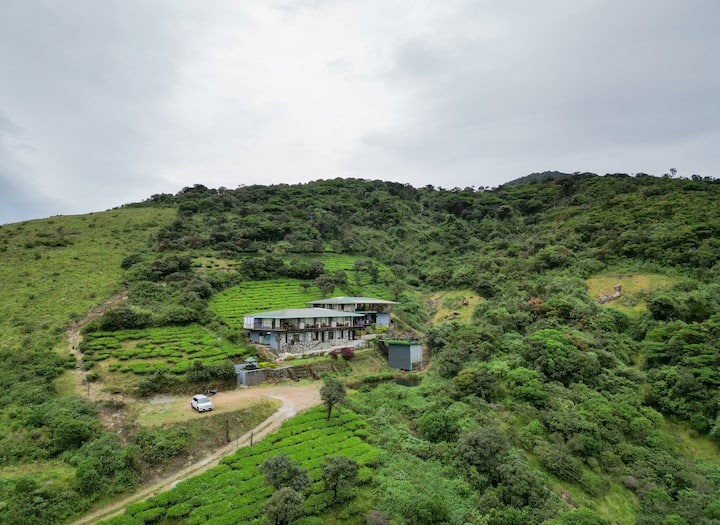 Ibex Stays & Trails, Valparai (Tale Rock)-suite - Valparai