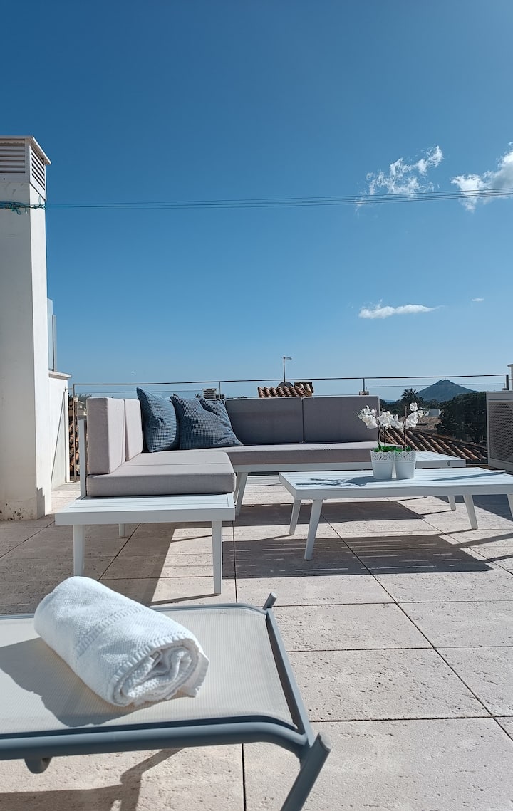 Dúplex Con Piscina Y Parking En Puerto Pollensa - Pollença