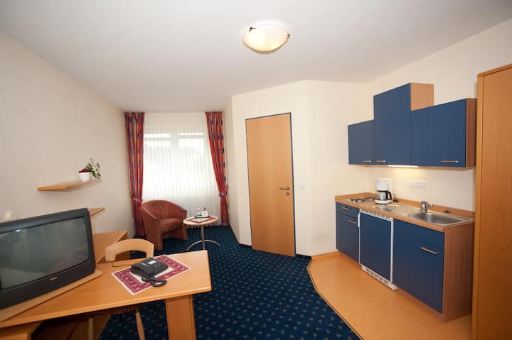 Singlewohnung Komp. Eingerichtet - Melle