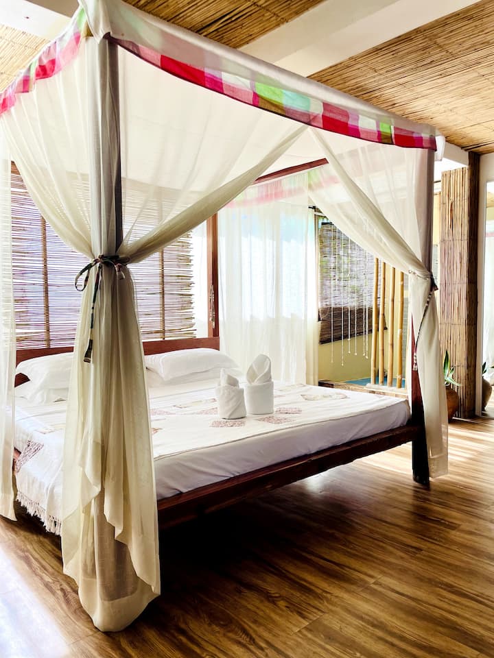 Island Style Villa Near Beach - Malay