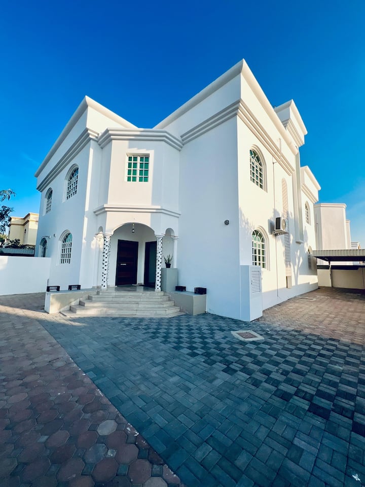 Sukoon Hostel - Muscat