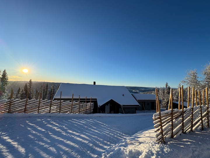 Stor Hytte Med Fantastisk Utsikt, Langrenn, Alpint - Norvegia