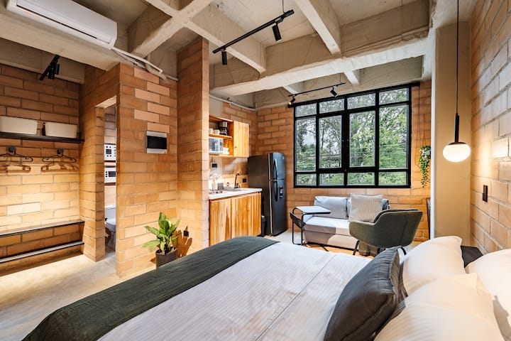 Modern Comfort: A/c, Wi-fi, Prime Location 401 - Medellín