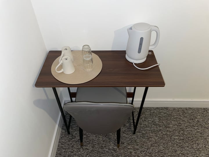 Minster Meze And Grill Airbnb - Westgate-on-Sea