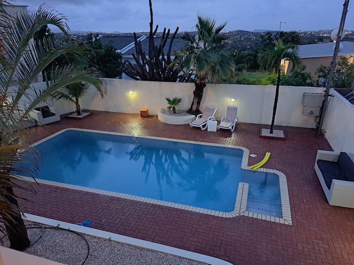 Phoenix Apartment 1 - Curazao