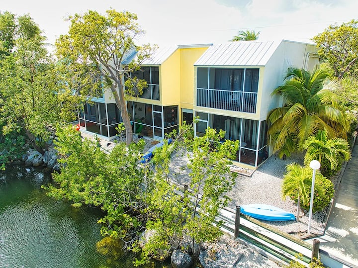 Lagoon-front Family Townhome - Key Largo, FL