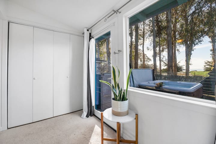 Ocean View Cottage Hottub- Surfboards-bikes-kayak - Santa Cruz, CA