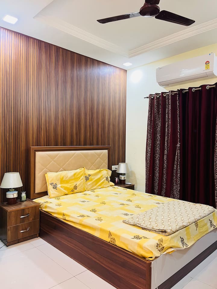 Cozy Corner Stay - Raipur