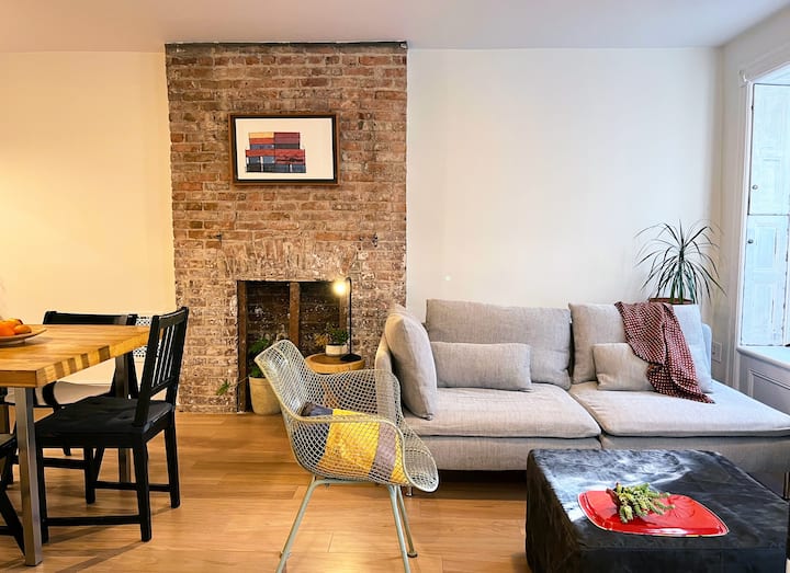 Comfy & Sunny 1-br Apartment In Bed-stuy - New York