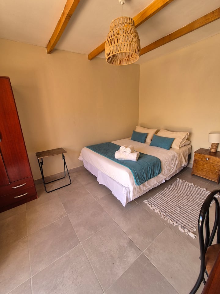 Lodge Don Julio - Habitación Mat Baño Compartido - San Pedro de Atacama