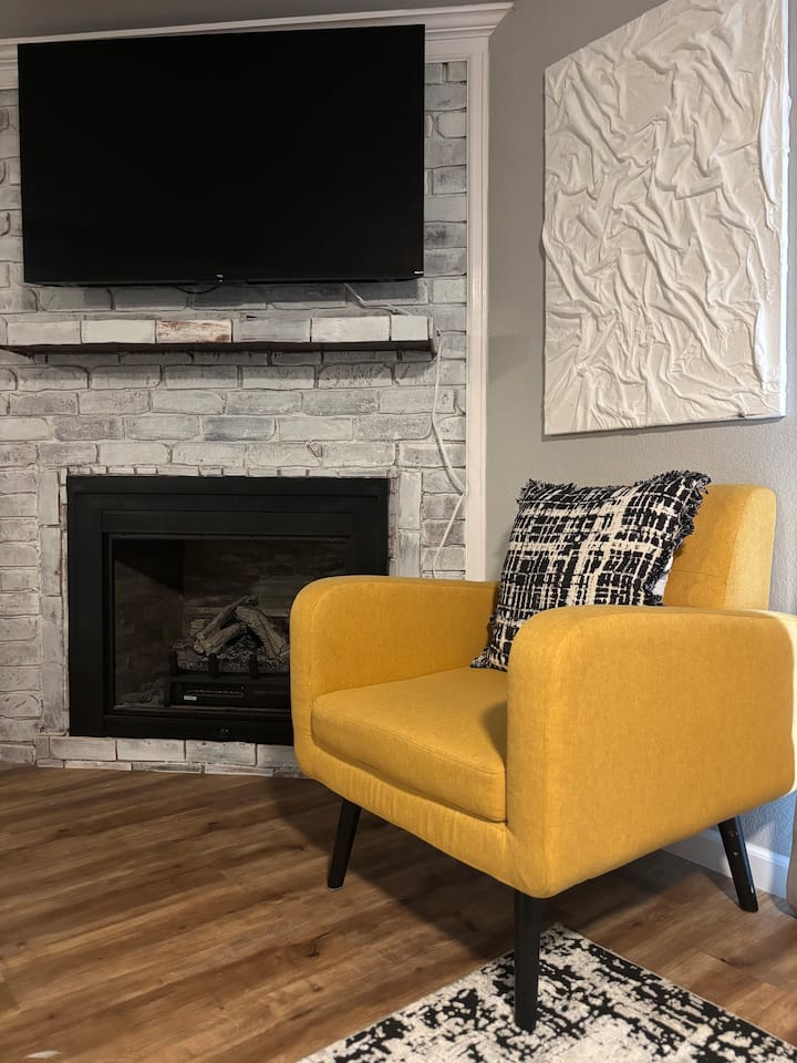 #2 Cozy & Stylish 2br - Colorado Springs, CO