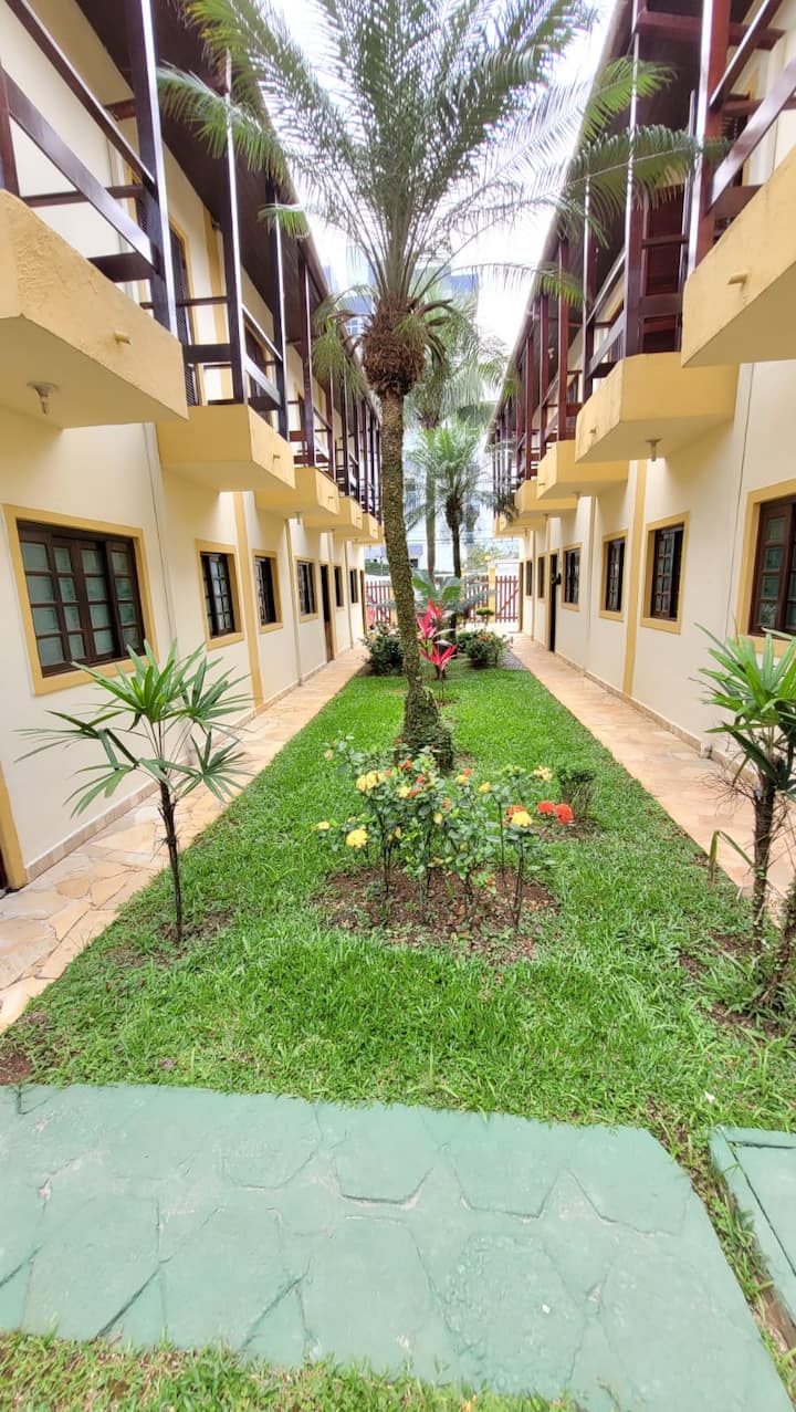 Refúgio à Beira-mar: Conforto Casa De Praia Ideal - Bertioga