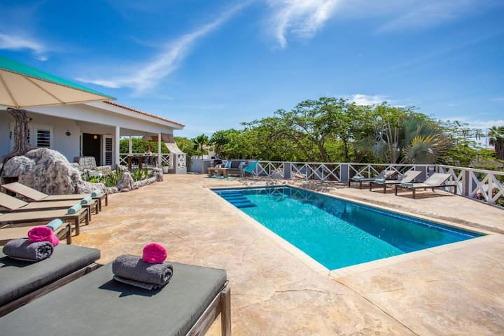 Mees Mansion, Prachtige Ruime Villa In Jan Thiel! - Caribbean