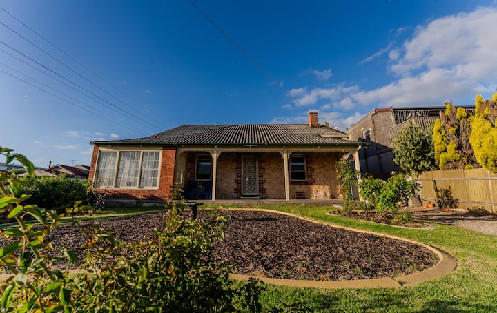 Summer Cottage - Port Noarlunga - McLaren Vale