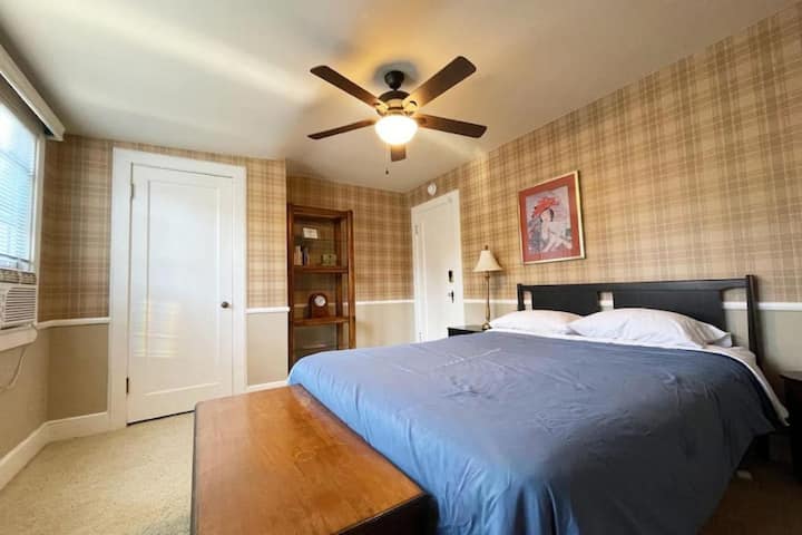 Little Apartment - Lodi, CA