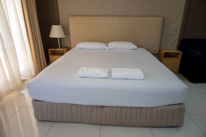 Deluxe King Room - Tumut