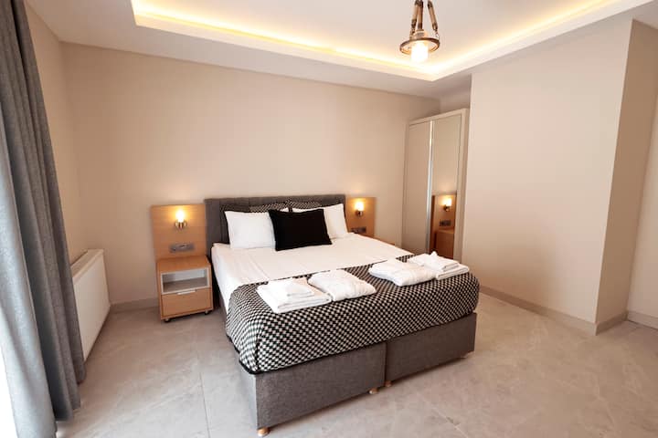 1+1 şEhir Manzaralı Daire - Antalya