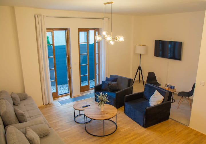 New City Centre Garden Apartment - Praga