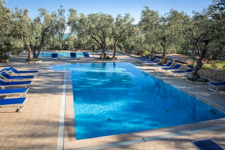 Bilo In Residence Con Piscina - Mattinata