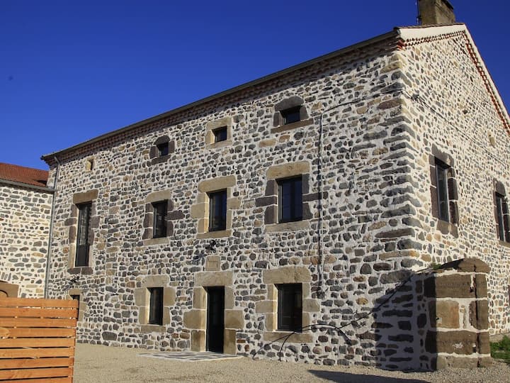 Gîte - La Source De Nolhac - Saugues