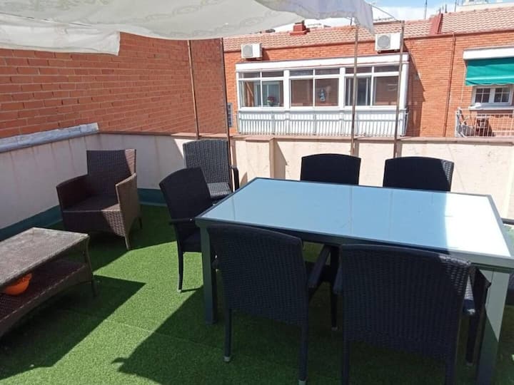 Amplio Apartamento Con Terraza En Hortaleza-madrid - San Sebastián de los Reyes