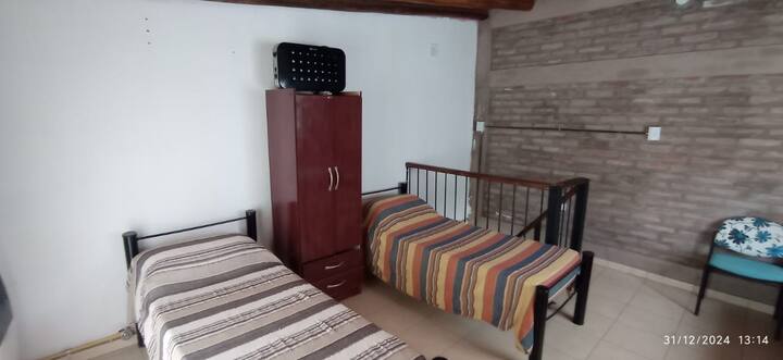 Entrepinos San Luis Cabaña 2 - San Luis, Argentina