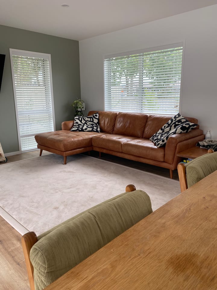 New Home With Spacious Outdoors - Waihi