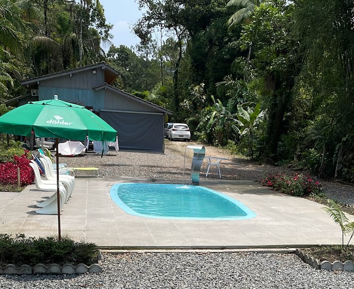 Casa Com Piscina Vila Da Glória - Joinville