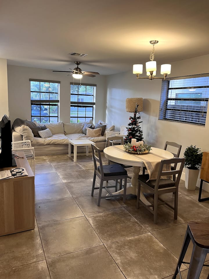 Townhouse 1 - West lake, North Miami Beach