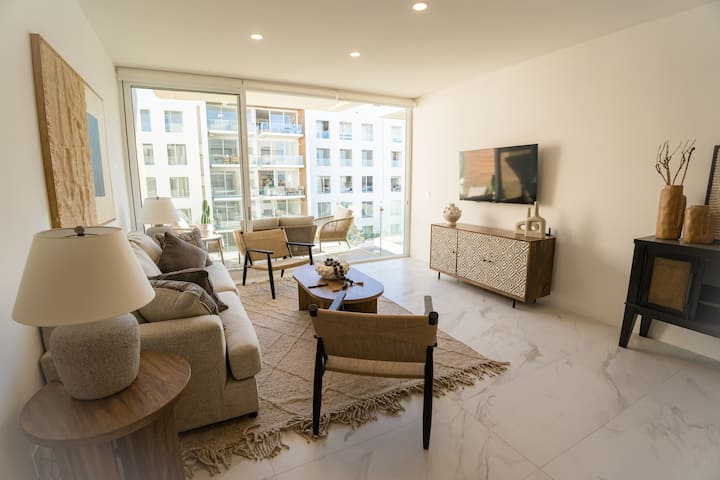 2br Condo With Pool & Walkable Everything - Cabo San Lucas