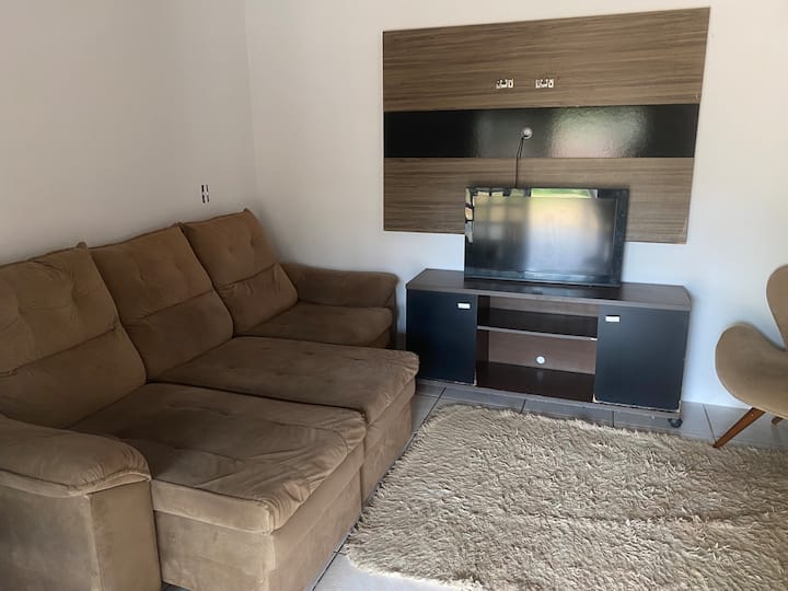 Casa 2q Próximo Ao Parque Veneza - Rio Verde