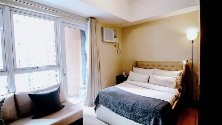 Venice Stay! Free Amenities, Steps To Grand Canal - Taguig