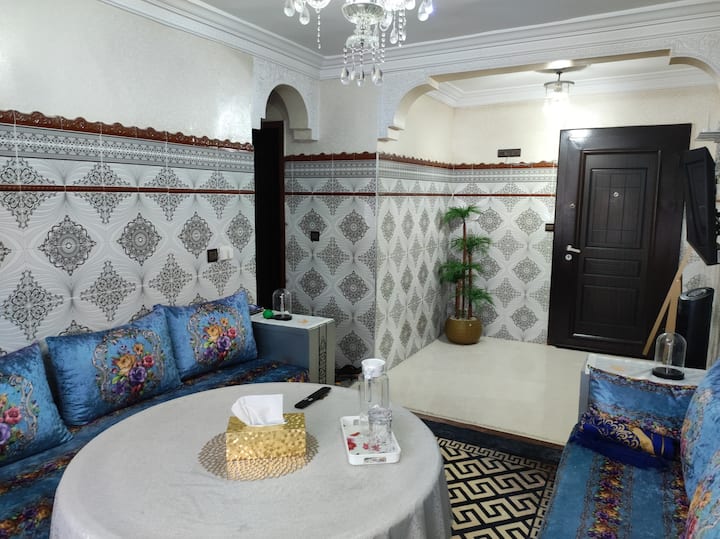 Charmant Appartement Marocain Au Rez-de-chaussée - Casablanca