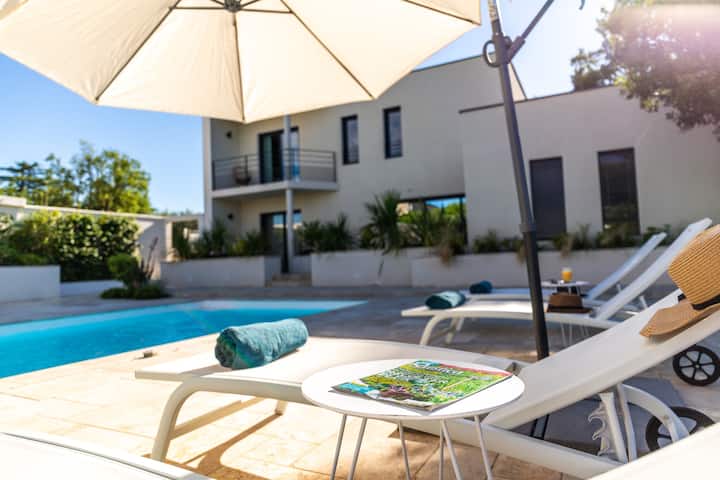 Gite La Villa De Prestige, Domaine 669 - Alès